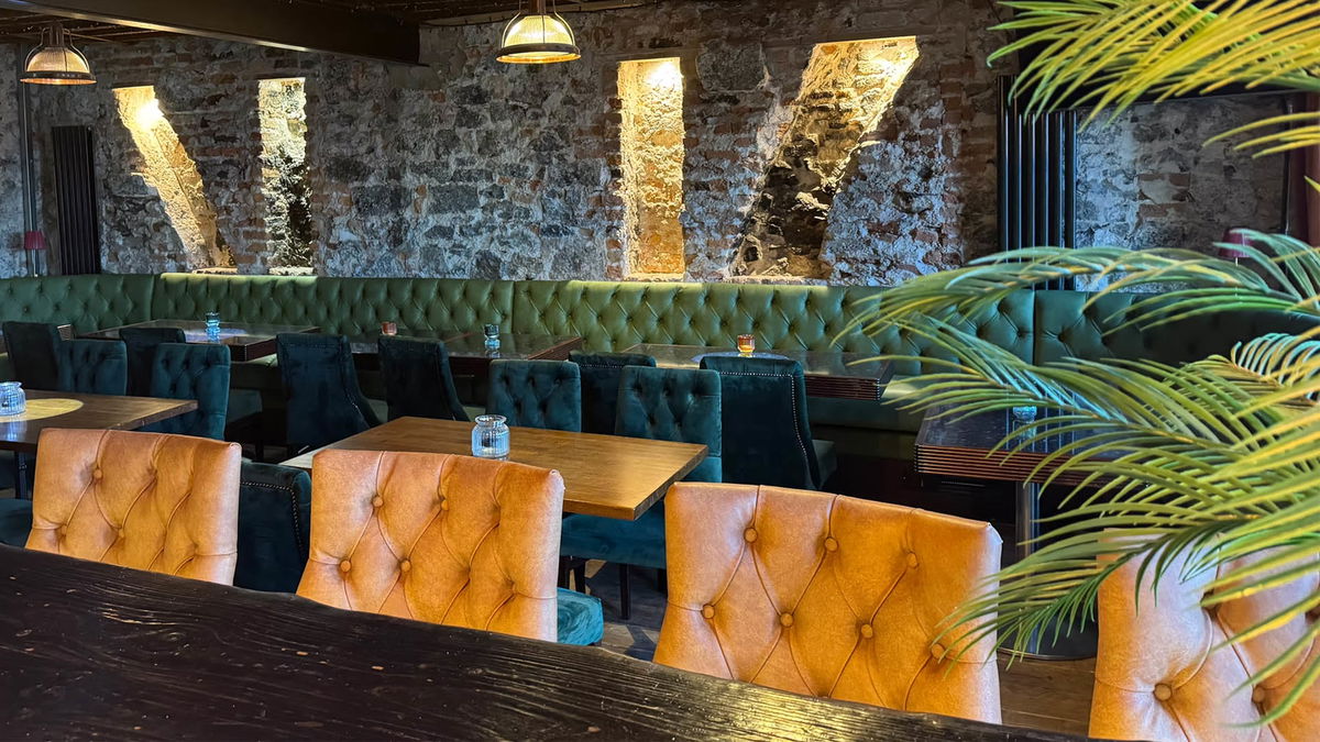 The best bars and pubs in Portrush if you're on the ground at The Open ...