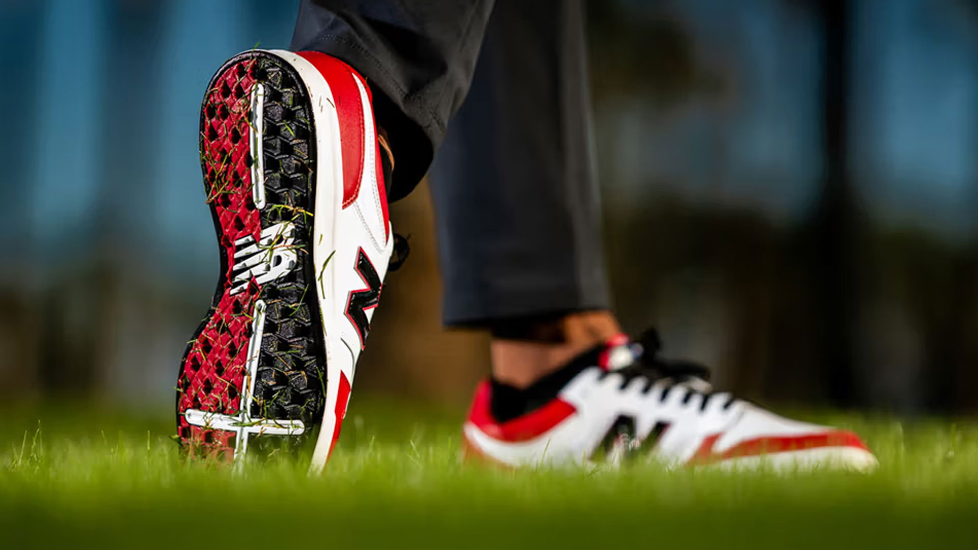 New Balance 480 Golf Shoe Review: A court-inspired shoe that balls hard