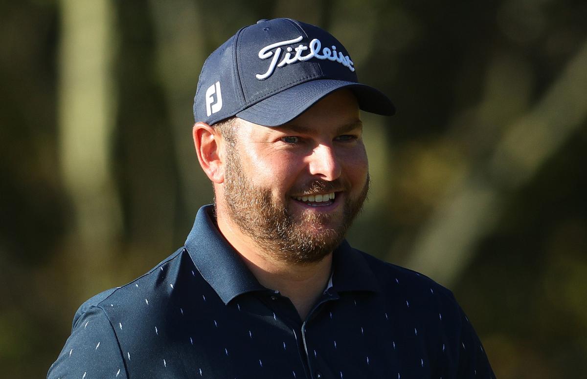 Golf fans call for rule change after pro skewered by 'worst divot lie ...