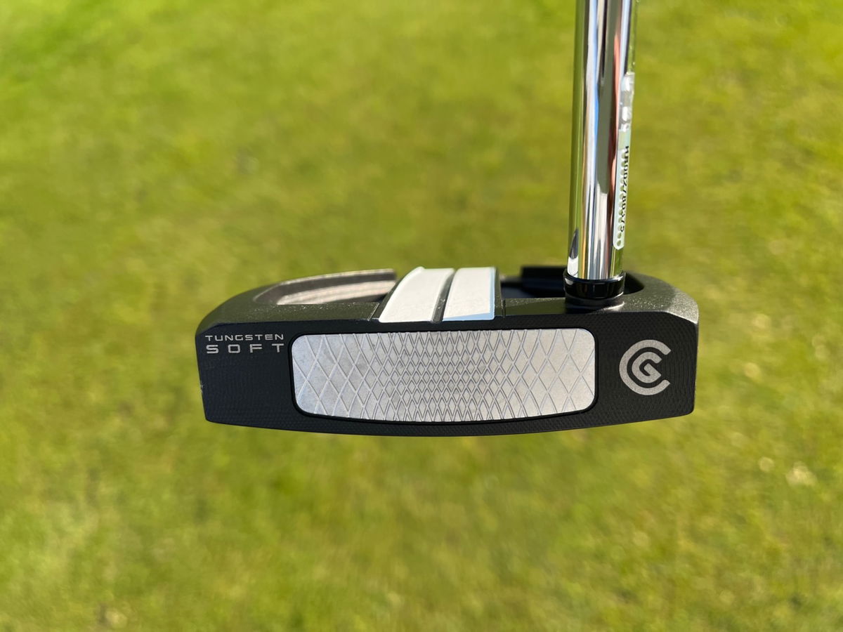 Cleveland Frontline Elite Cero Putter Review: Super alignment and pure ...